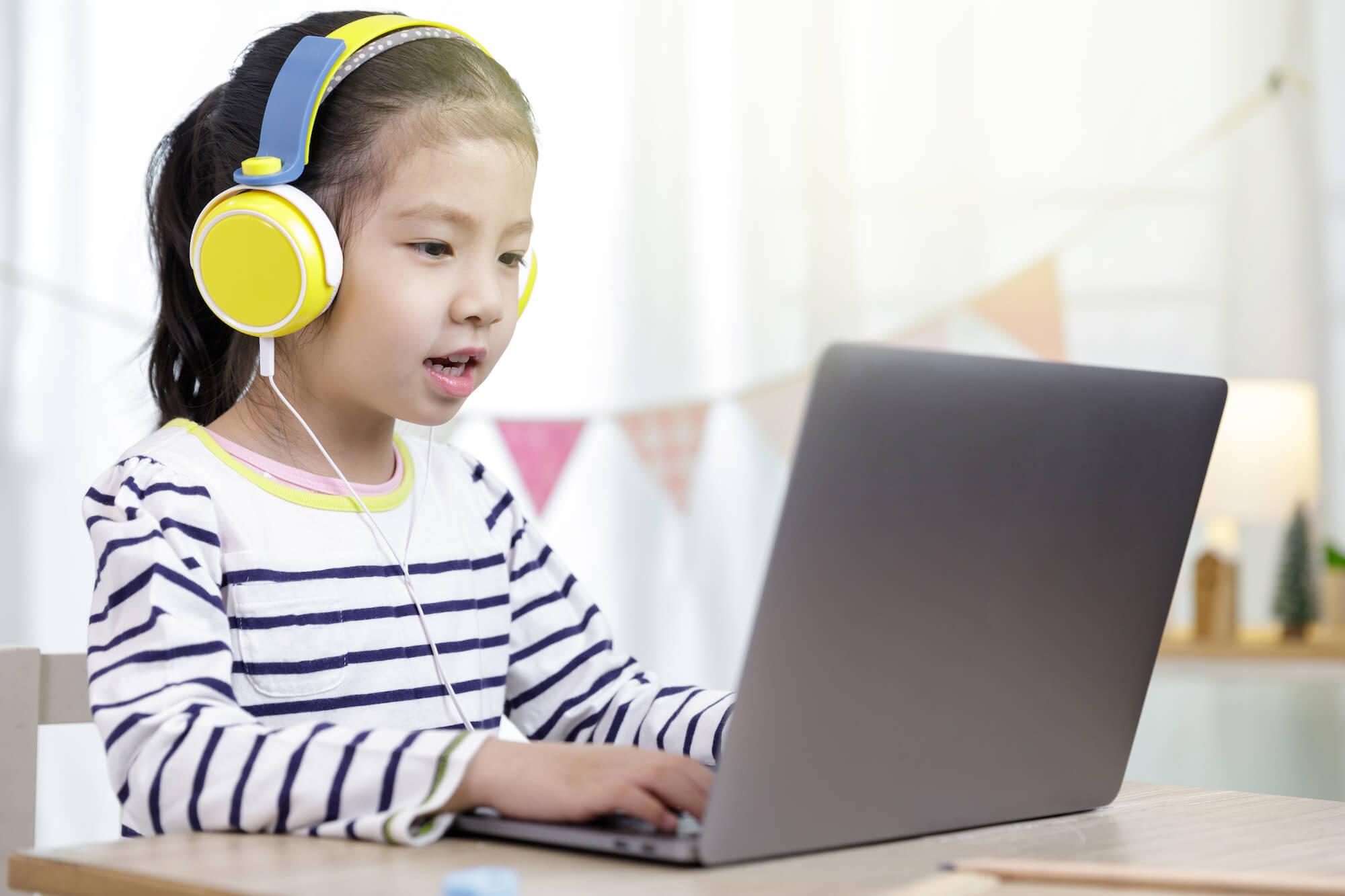 Advantages Of Online English Tutoring| Masterclass English College